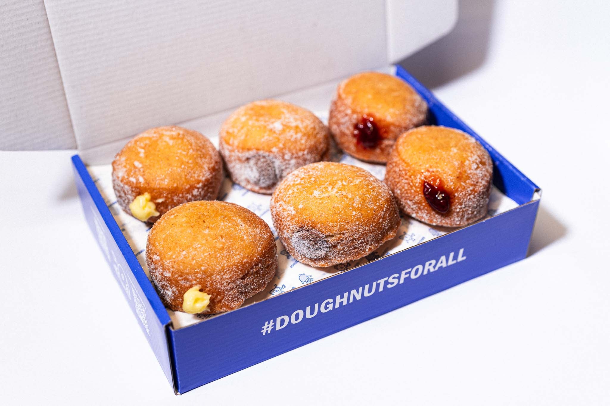 Filled Favourites Doughnut Box – Borough 22 Doughnuts